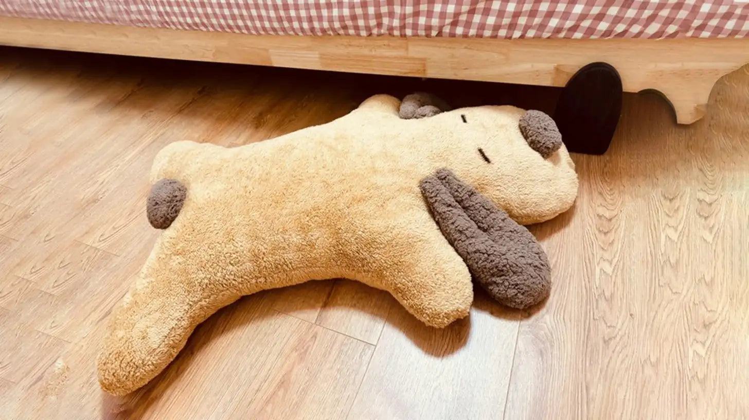 DIY Floor Pillow: A Dog-Shaped Plush Pillow in 5 Steps