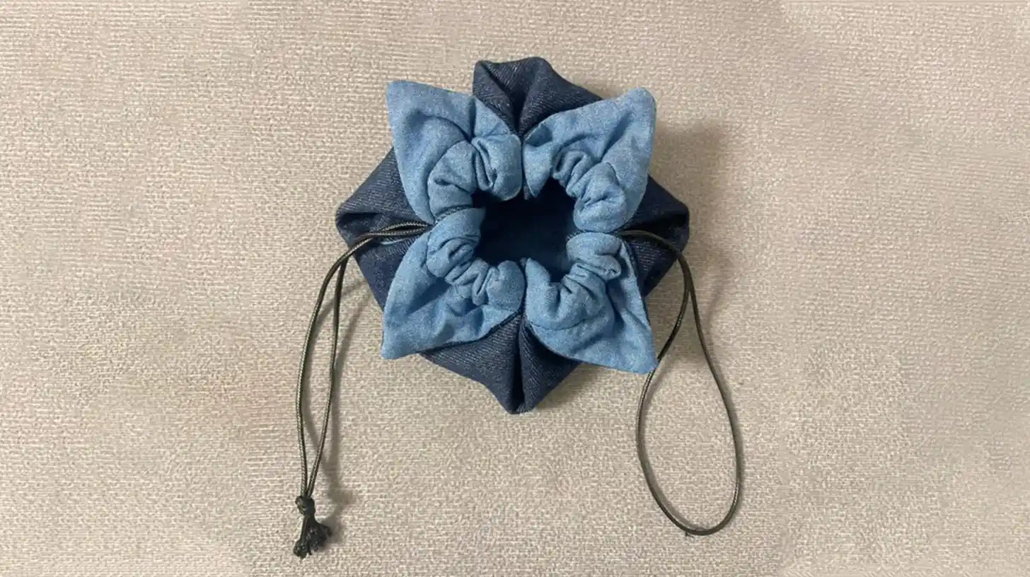 DIY Flower Pouch Bag with a Drawstring in 7 Steps